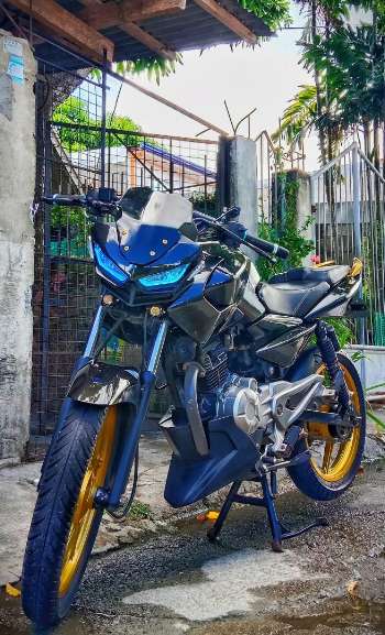 Motor Cycle Rouser Black 135 ls - Used Philippines